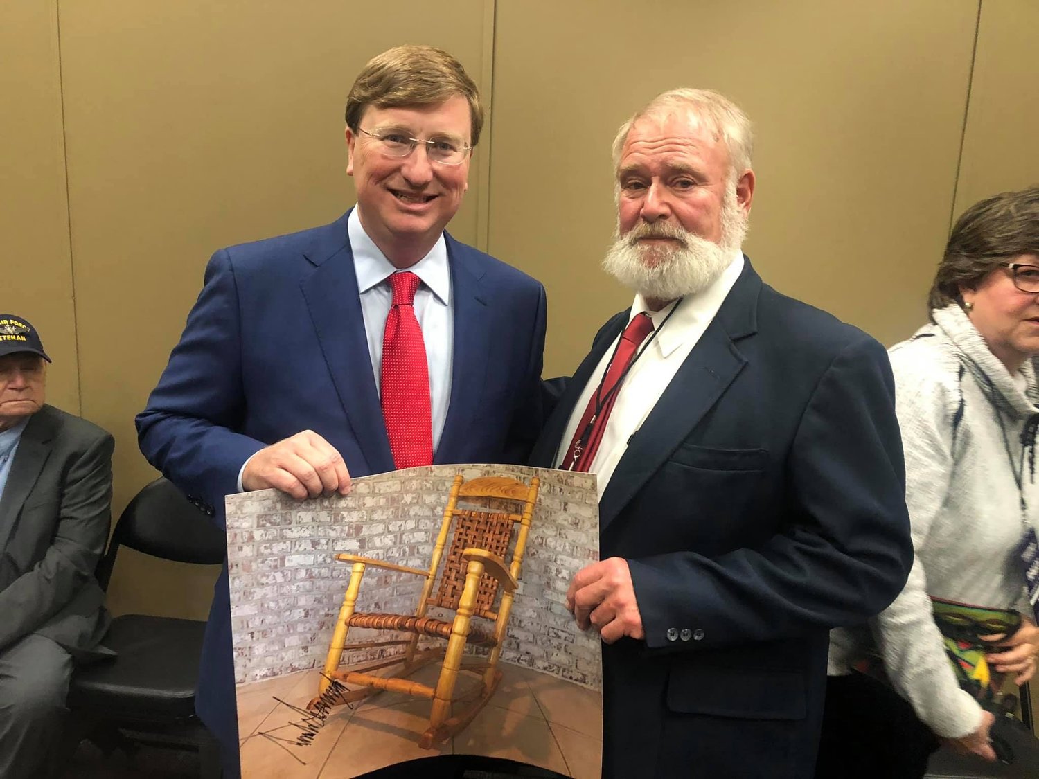 Harkins crafts rocking chair for President Trump