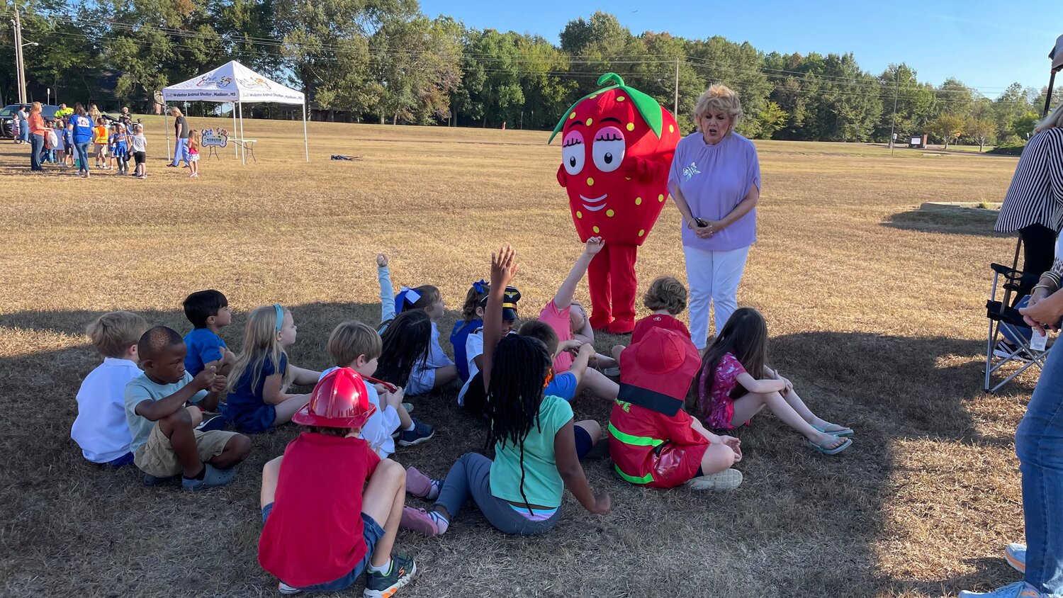 Madison Avenue Elementary hosts Community Helper Day