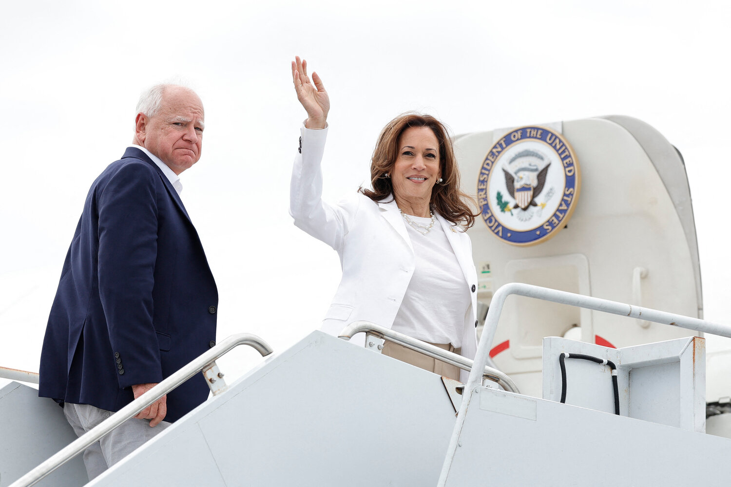 THOMAS/The Harris-Walz interview