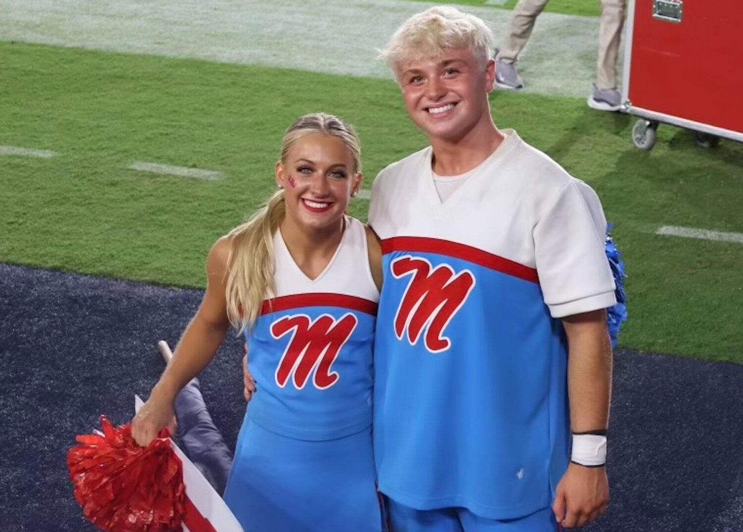 Madison natives cheer on Ole Miss