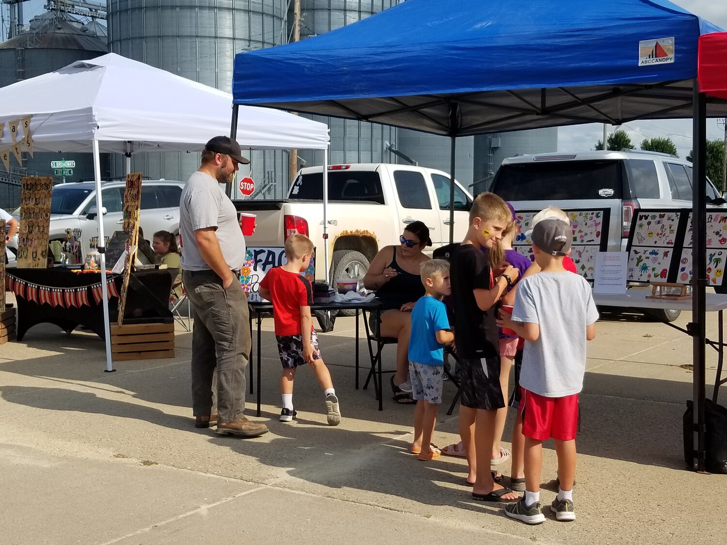 Goodhue Revives Farmer’s Market - Goodhue-Bellechester Messenger