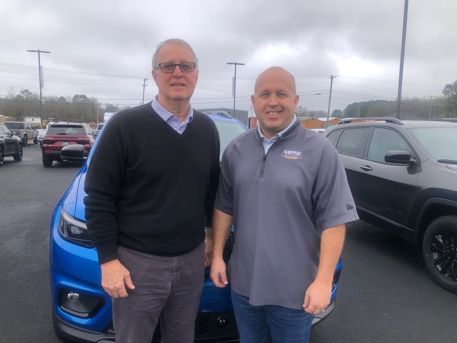 Griffis Motors donates Jeep for Neshoba Central fundraiser