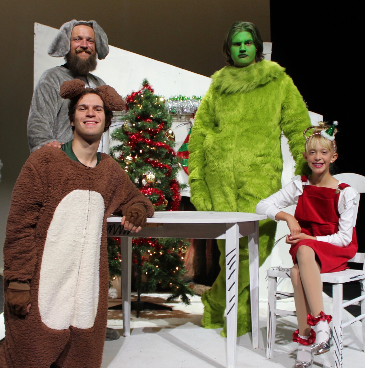 Experience the joy of Christmas with ‘How the Grinch Stole Christmas ...