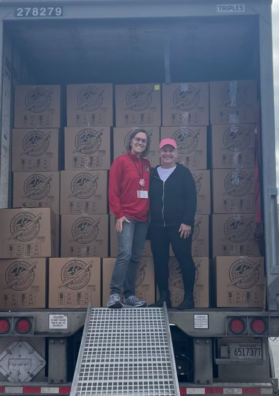 Shoe box blessings soar to record 3,154 boxes - The Pagosa Springs Sun