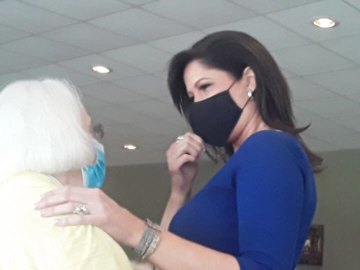 News anchor addresses Woman's Club - Shelbyville Times-Gazette