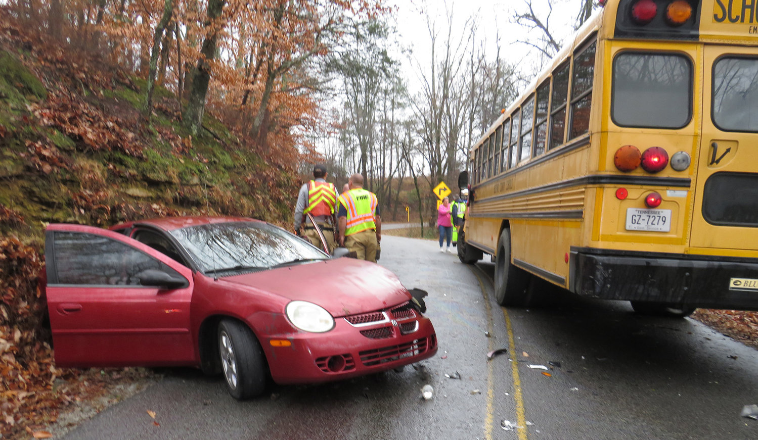 Hawthorne Hill wreck - Shelbyville Times-Gazette
