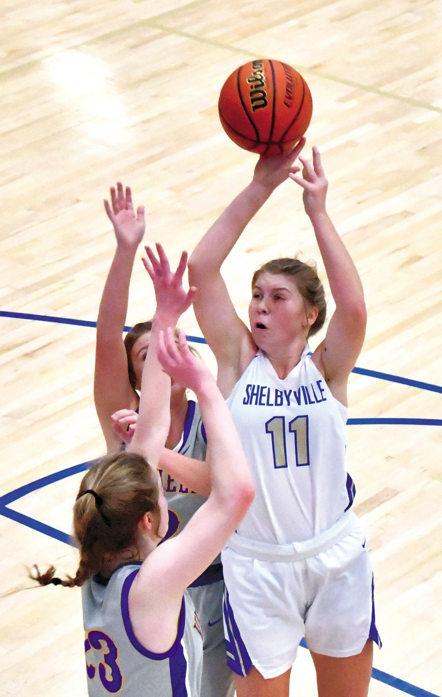 Eaglettes, Harris warm up to down Viqueens - Shelbyville Times-Gazette